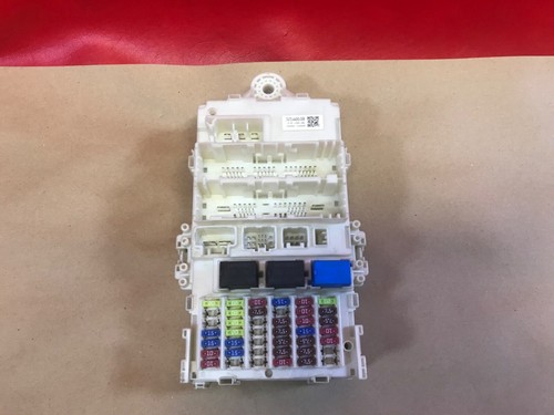 2015-2020 HONDA FIT INTERIOR CABIN FUSE RELAY BOX BLOCK OEM T5A-A212 M1 ...