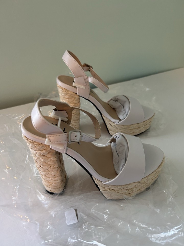 Cinderella of Boston Express White shoes 3M Brand New | eBay