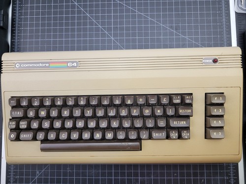 COMMODORE 64 C64 - KEYBOARD AND CASE ONLY | eBay