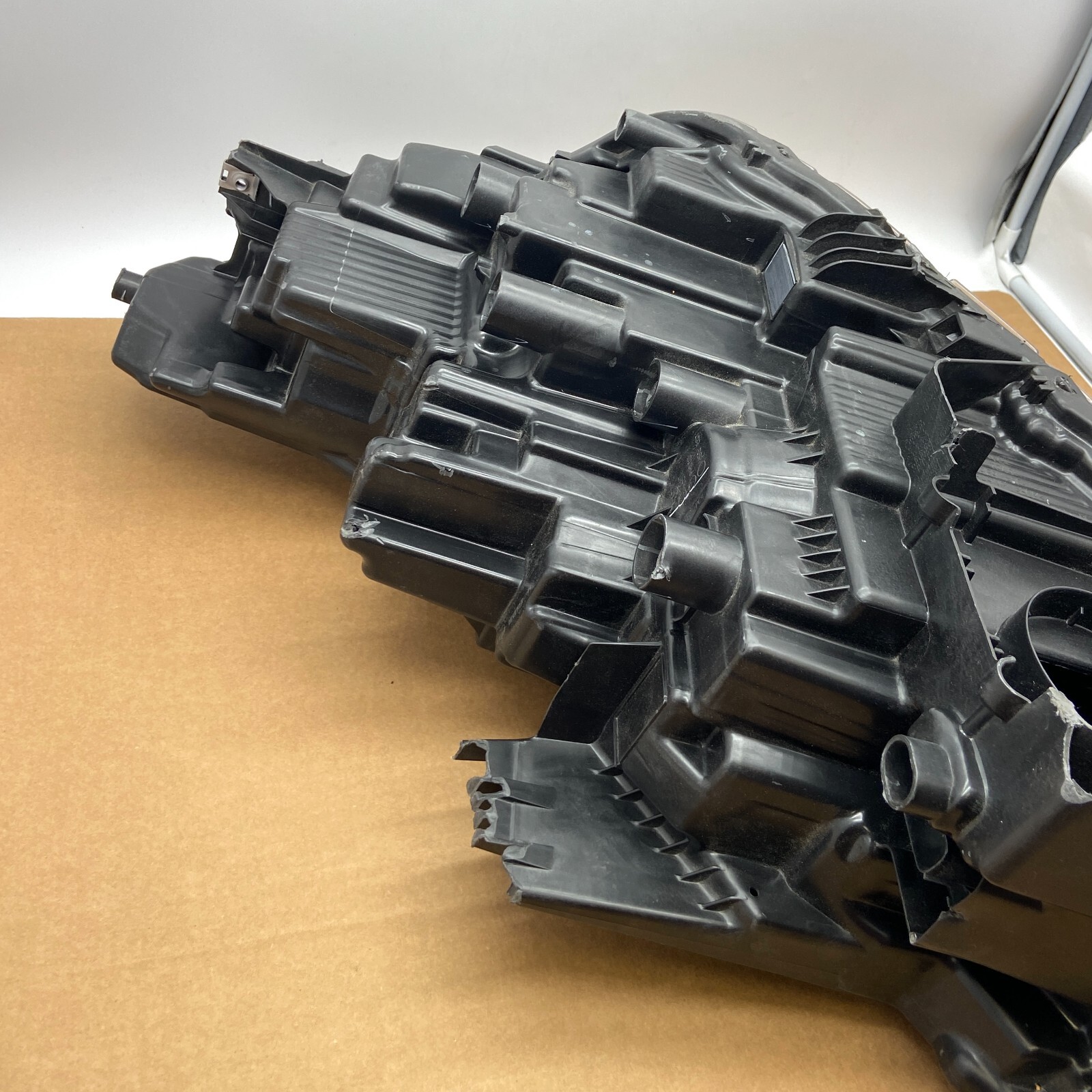 OEM 21-23 Ford Mustang Mach-E Right LED Headlamp Light Lamp Headlight ...