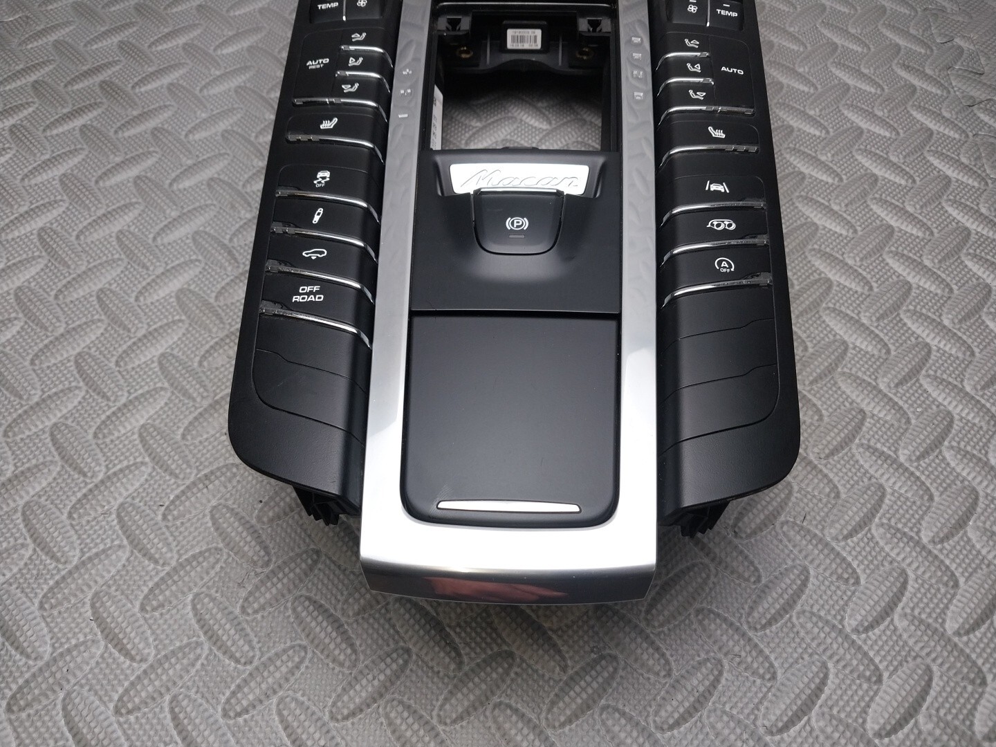 Porsche Macan S CENTRE CONSOLE CONTROL PANEL SWITCHES | eBay