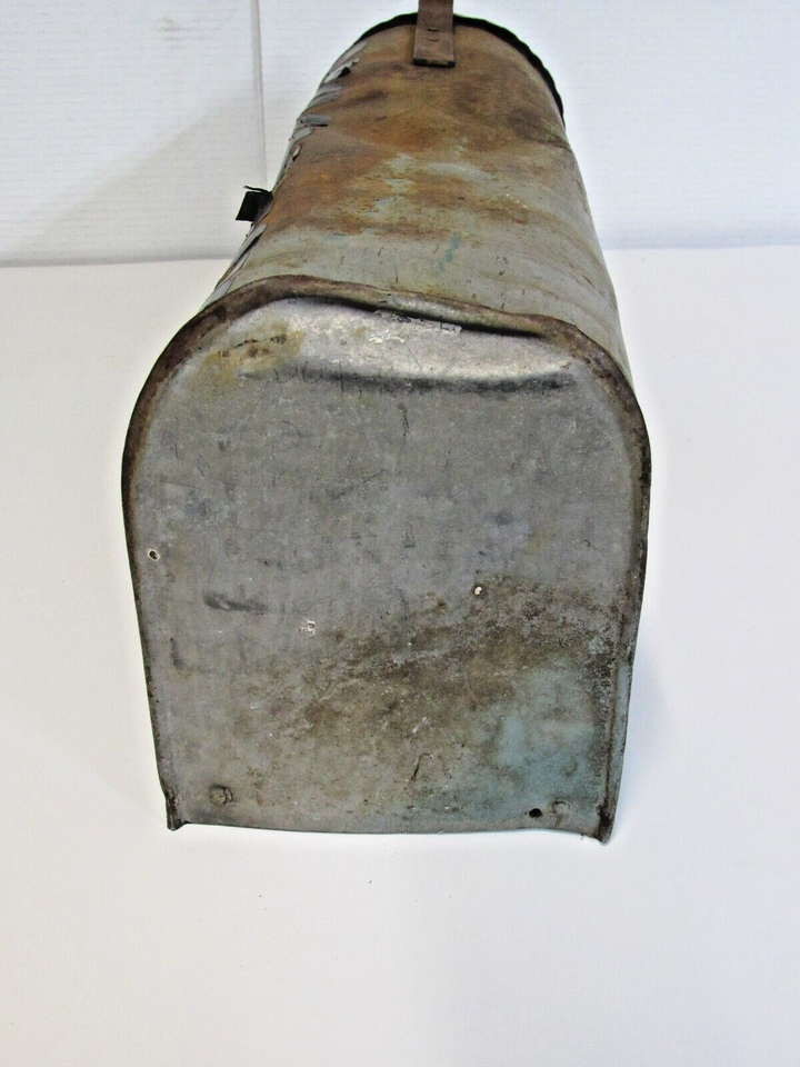 Vtg Unique Rusted Galvanized Steel Rural Mailbox Farm Ranch Country ...