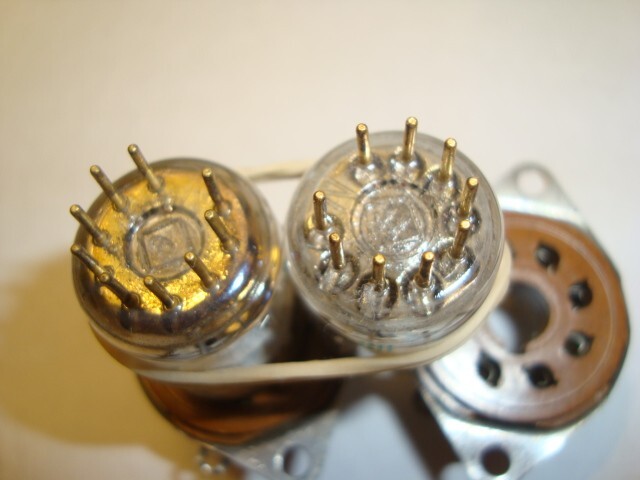 One Special Prestige E180F (6688) Tube, By Telefunken, Gold Pin Class ...