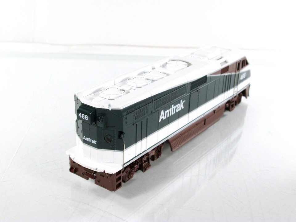 HO Scale ***AMTRAK NORTHWEST*** Bombardier F59PHI Locomotive #469 ...