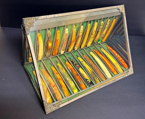 Straight Razor Display Case | eBay
