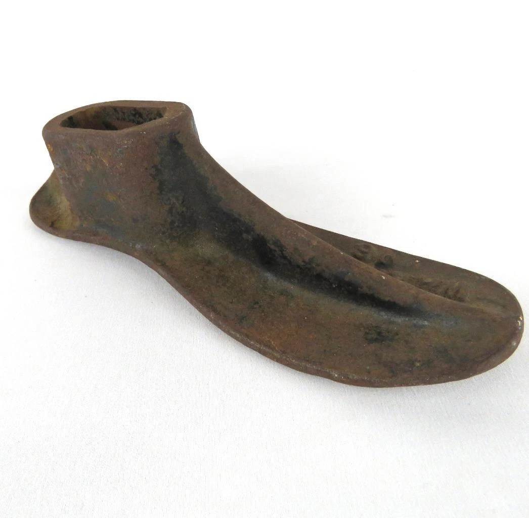 Cobbler Shoe Form