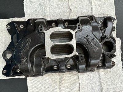 Sale‼️Edelbrock C4B/Small Block Chevy/Intake Manifold/Good Cond/paint ...