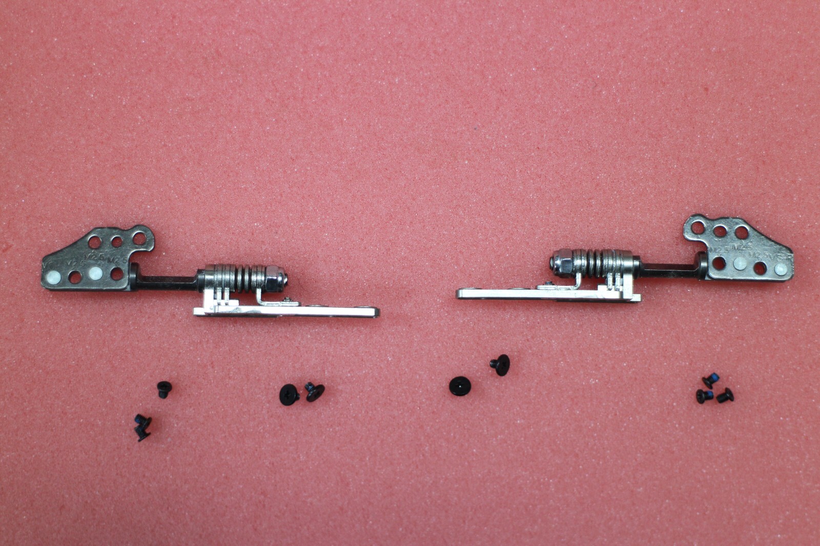 Razer Blade RZ09-0220 17.3" Left + Right Hinge set + Screws, Hinges ...