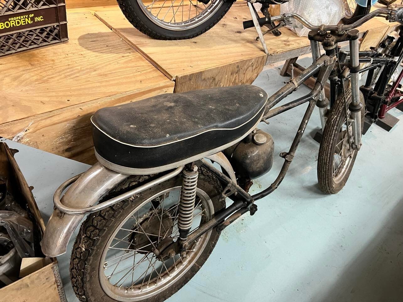 Triumph Classic British & Vintage Motorcycle Bikes Engines Parts Bulk Collection | eBay Australia