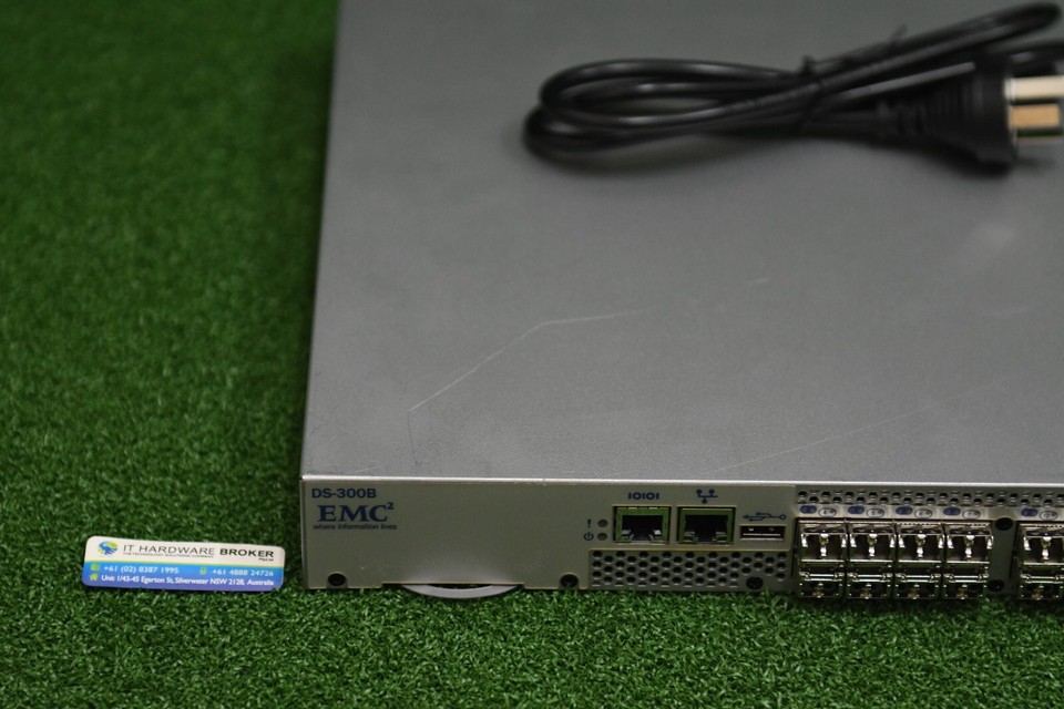 EMC2 DS-300B 24-Port 8GB SAN Fibre Channel Switch with 24x SFP ...