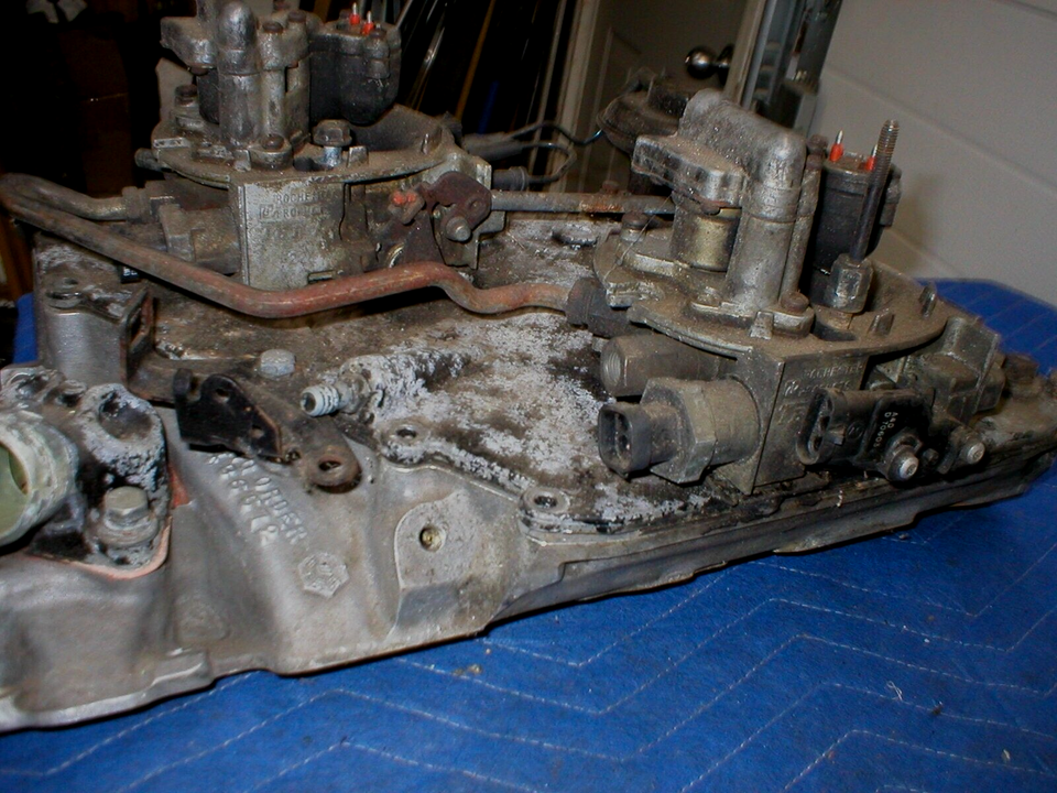 1982-84 Firebird Camaro Corvette Cross-fire Fuel Injection Manifold ...