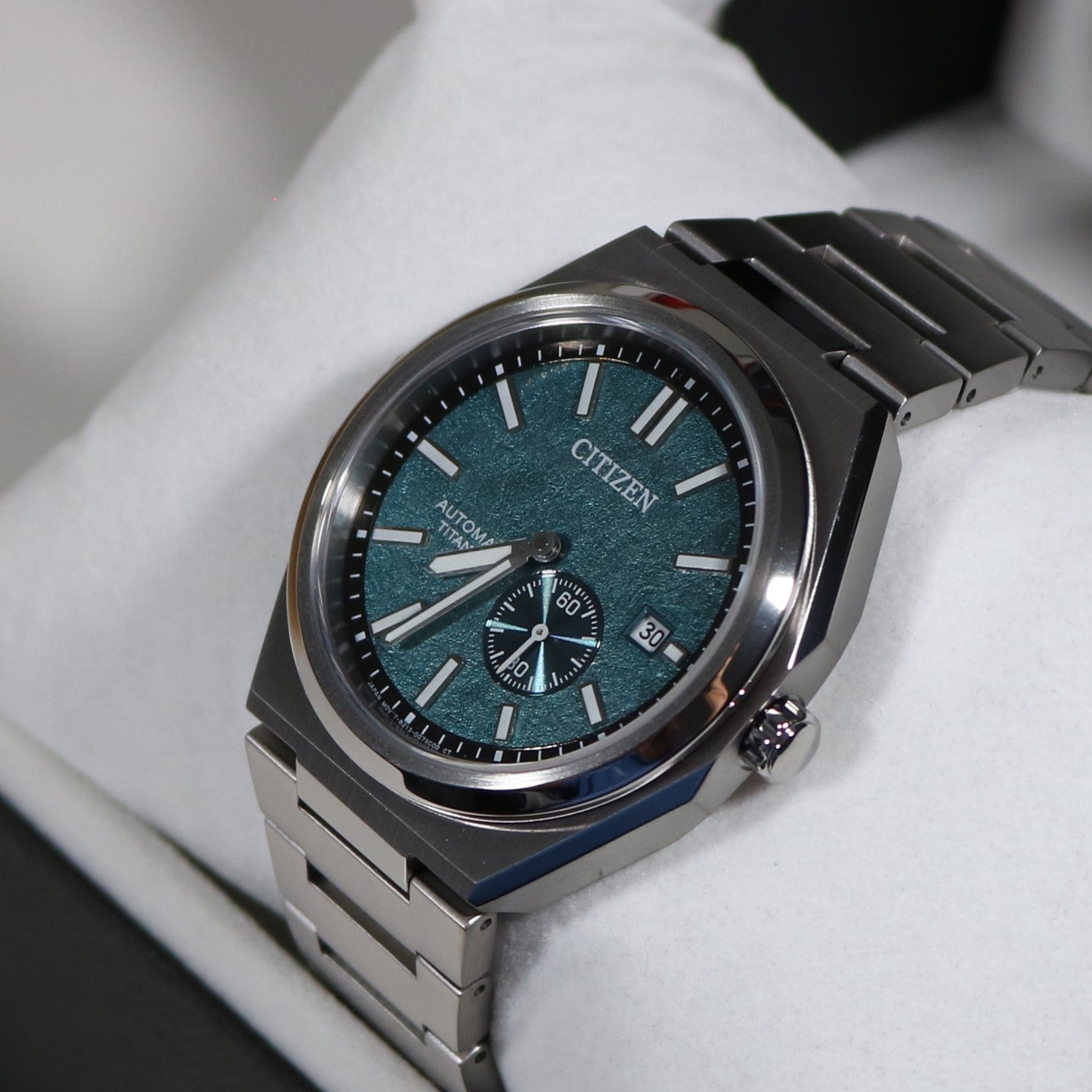 Citizen Super Titanium green Dial Men's Automatic Watch NJ0180-80X | eBay