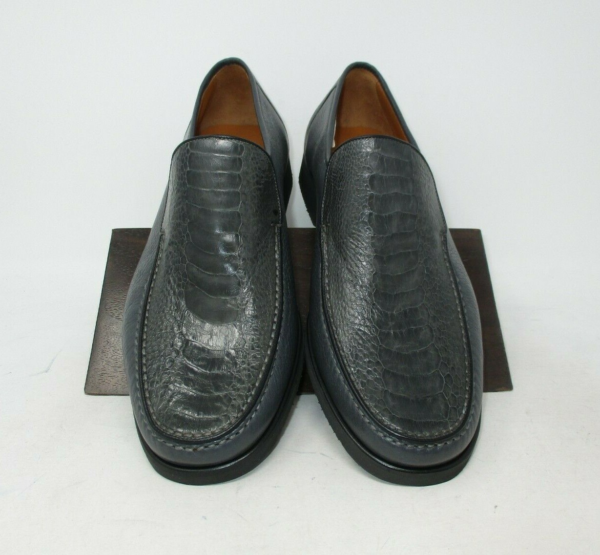 Magnanni Grey Ostrich Loafers size 8 US 1053 | eBay