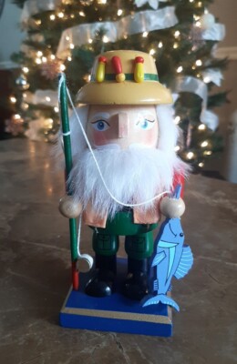2019 Christmas Nutcracker with Fish /Fishing Rod, 6 Inches Tall | eBay