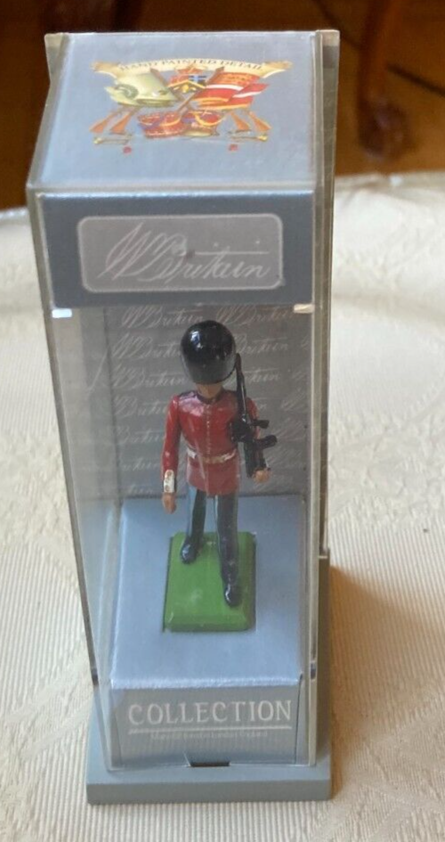 W. Britain Pageantry Heritage Collection Hand Painted Metal Royal Guard ...