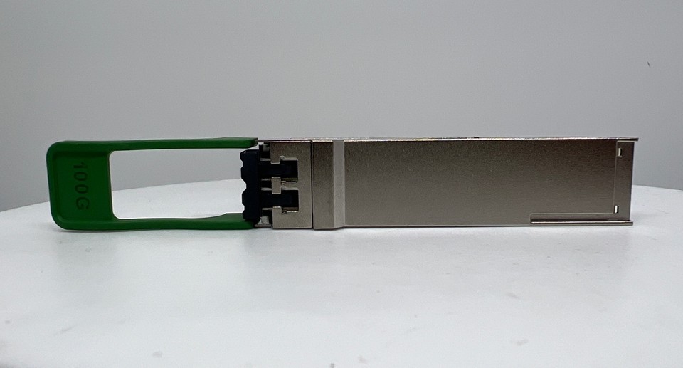 Innolight TR-FC13T-NF3 100G Base QSFP28 CWDM4 1310nm Transceiver Module ...