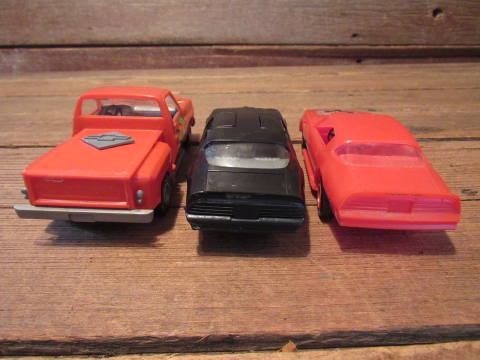 Vintage 1970's MPC Hulk Hauler 1/32 Model Kit Snapback Truck & Trans ...