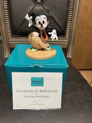 WDCC Minnie Mouse “Swaying Sweetheart” Figurine With Box And COA | eBay