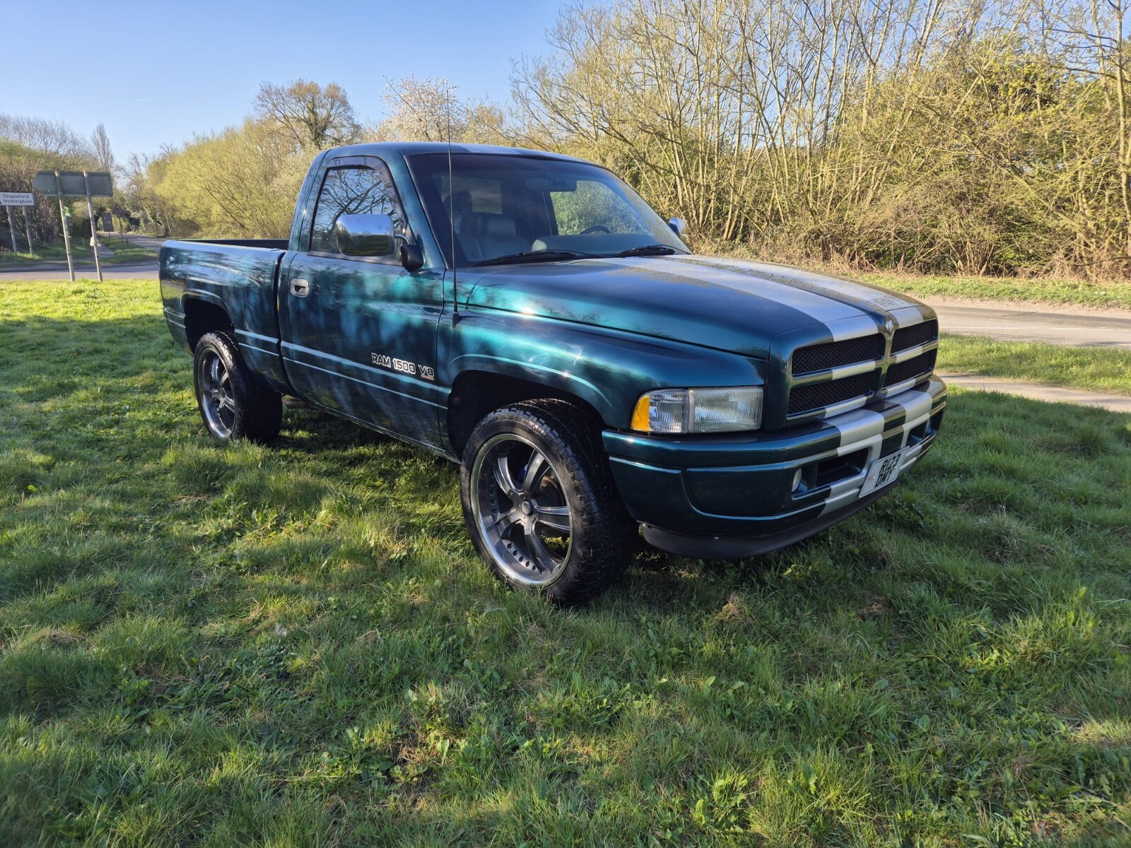 1997 Dodge Ram SST Pickup V8 - UK American Cars
