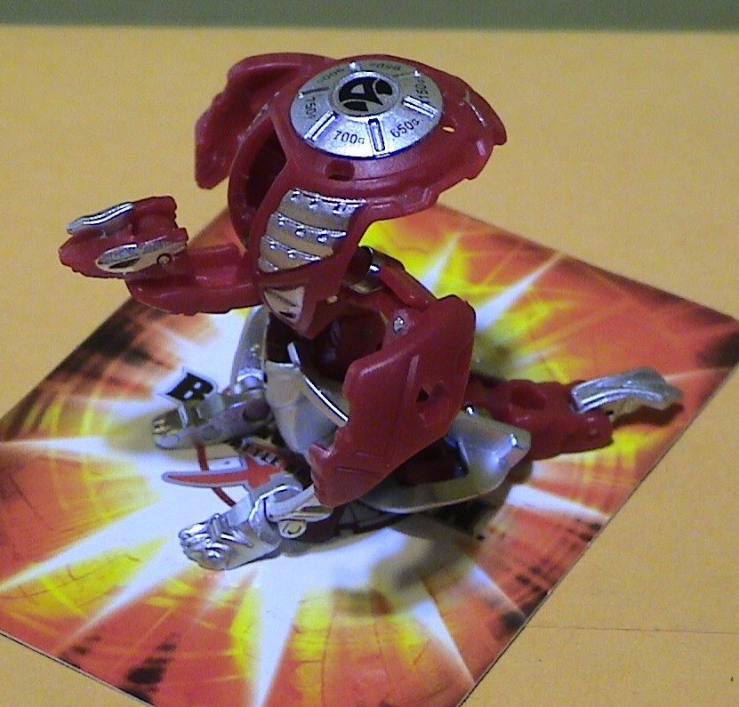 Bakugan Pyrus Infinity Helios