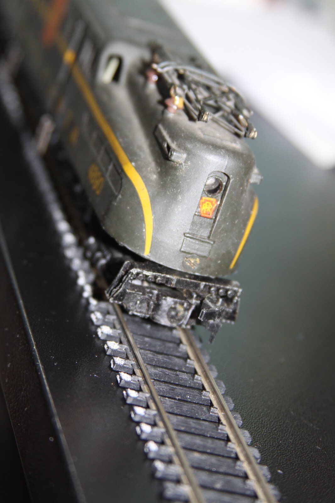 HO scale Penn Line GG1 die-cast ElectricLocomotive # 4890 Pennsylvania ...