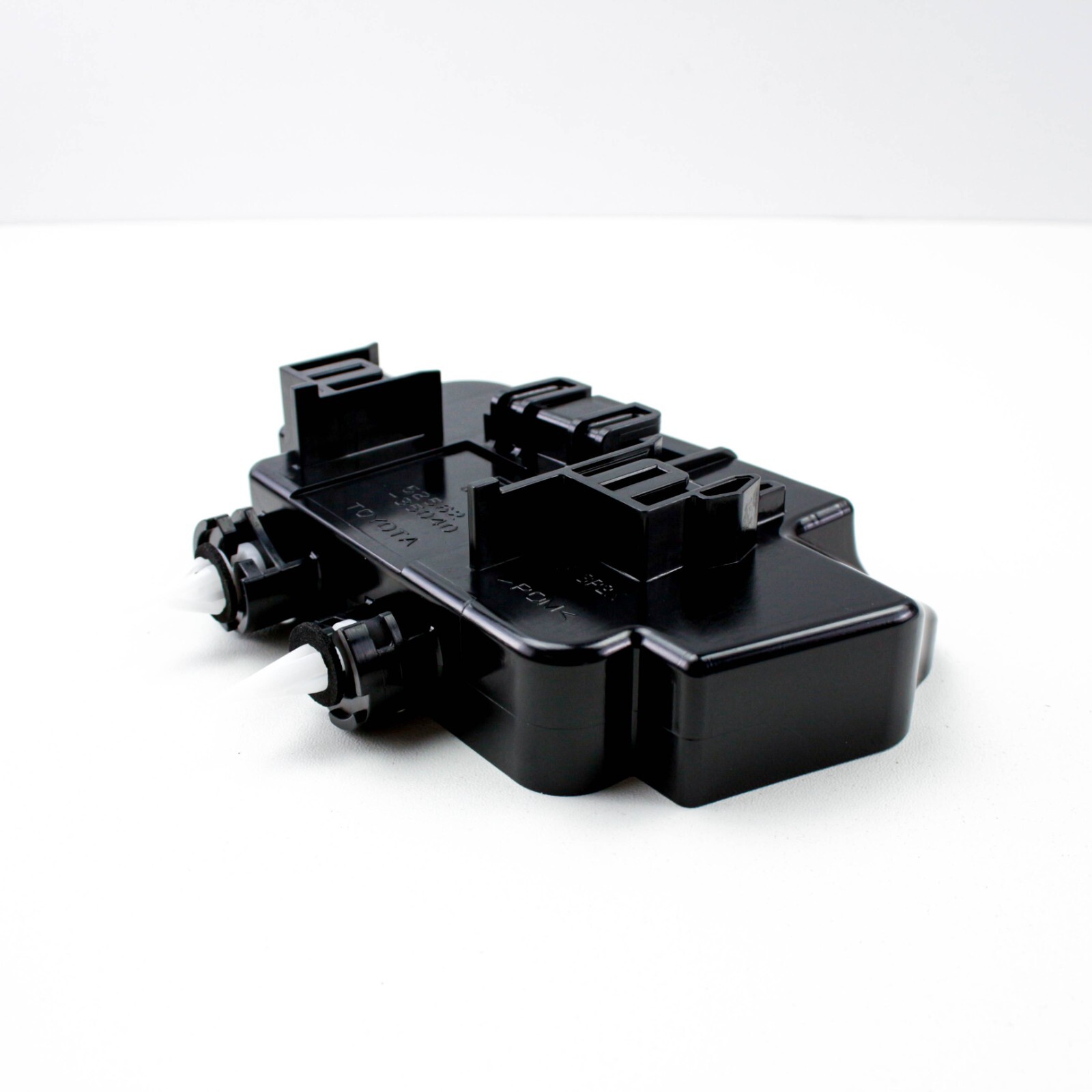 New Genuine Toyota 10-21 4Runner Passenger Side Rear Bumper Retainer ...