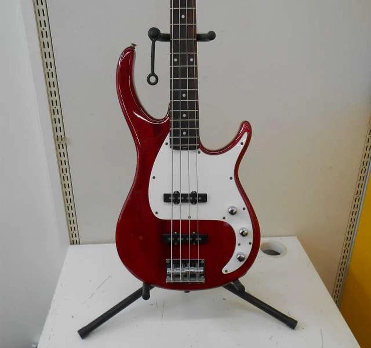 Peavey Milestone Bass