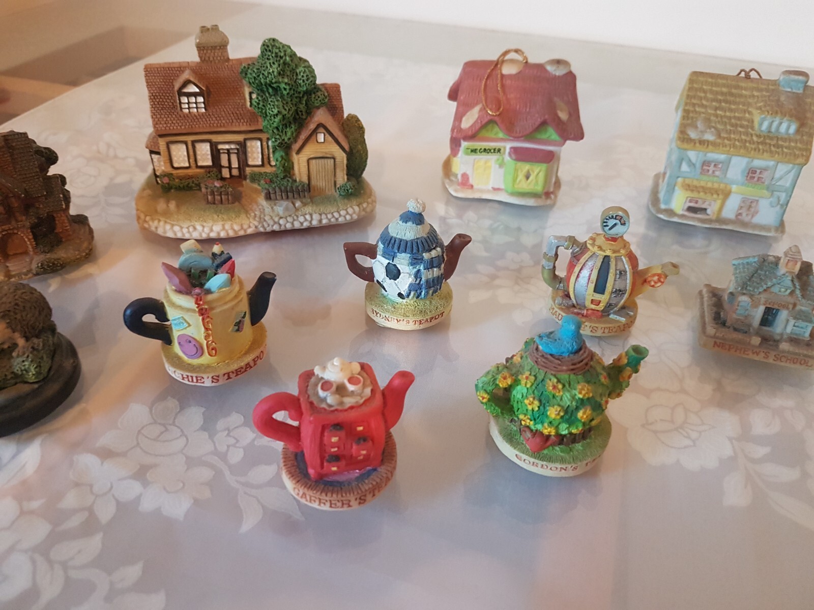 Tetley Tea Collectables - Job lot-Mug, Teapots, Houses, Animals ...