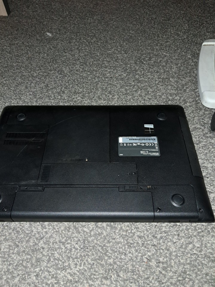 Samsung Laptop Windows 8 Used, System wiped, clean | eBay UK