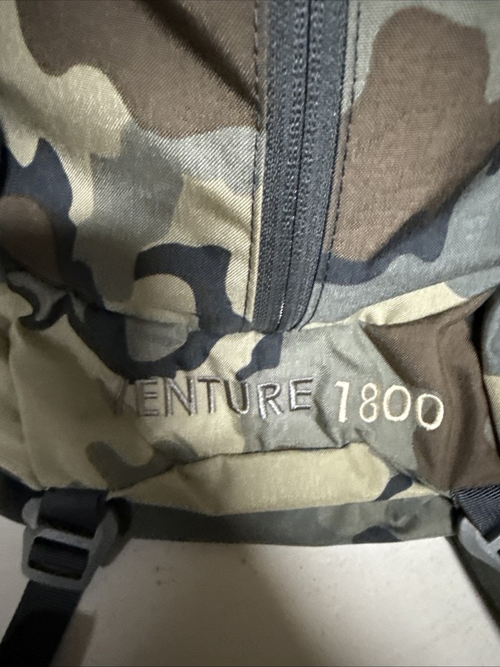Kuiu Venture 1800 Vias Backpack with Rain Cover & Bow Harness Vias Camo ...