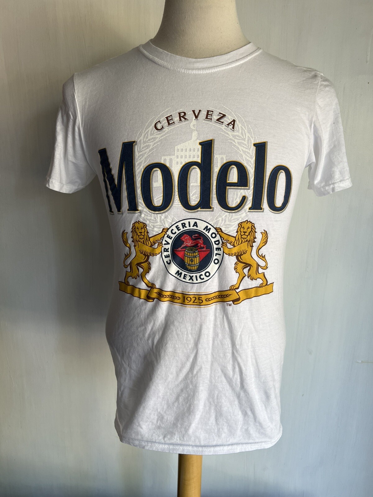 CERVEZA MODELO Official Mexican Beer Crest Logo White… - Gem