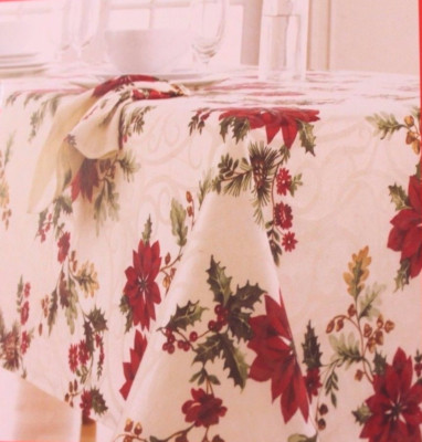 Food Network Juniper Berry Christmas Fabric Tablecloth & Napkins 70 ...