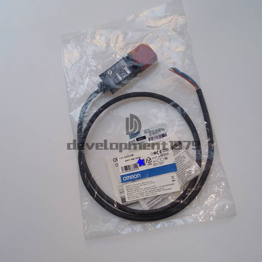 NEW 1PC Omron Safety Door Switch D4GS-N4R | eBay