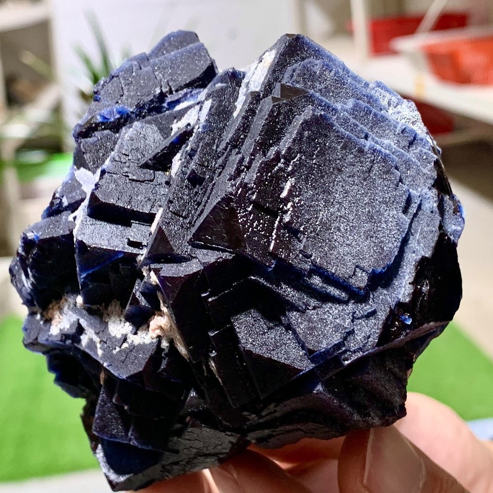 1.28LB Natural black rose fluorescent cube fluorite specimen glow under ...