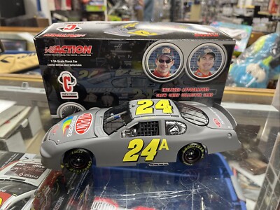 Jeff Gordon #24 DuPont/ Test Car/ CREW CHIEF Loomis Auto 2005 Monte ...