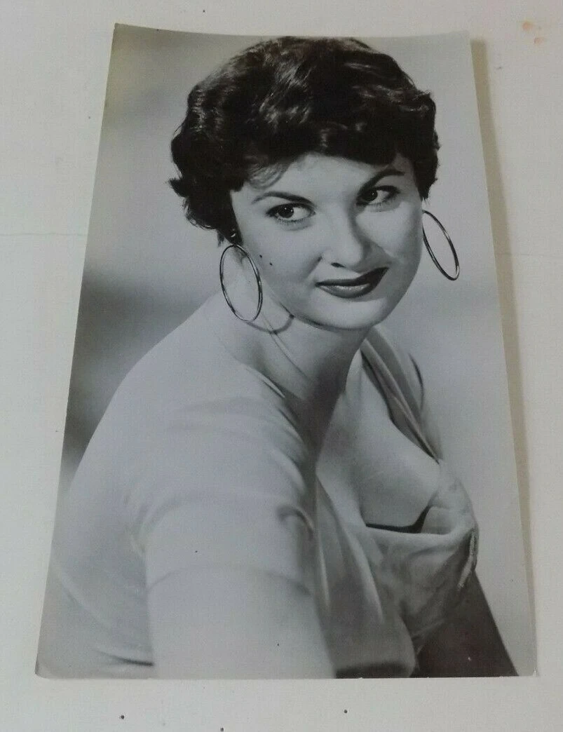 1951 Wire Photo Melinda Markey Daughter Of Actress Joan, 59% OFF