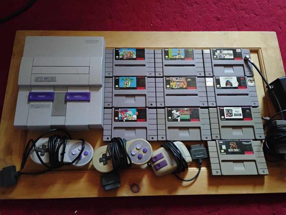 Super Nintendo System SNES Console(SUPER CLEAN/NO YELLOWING) Bundle w ...