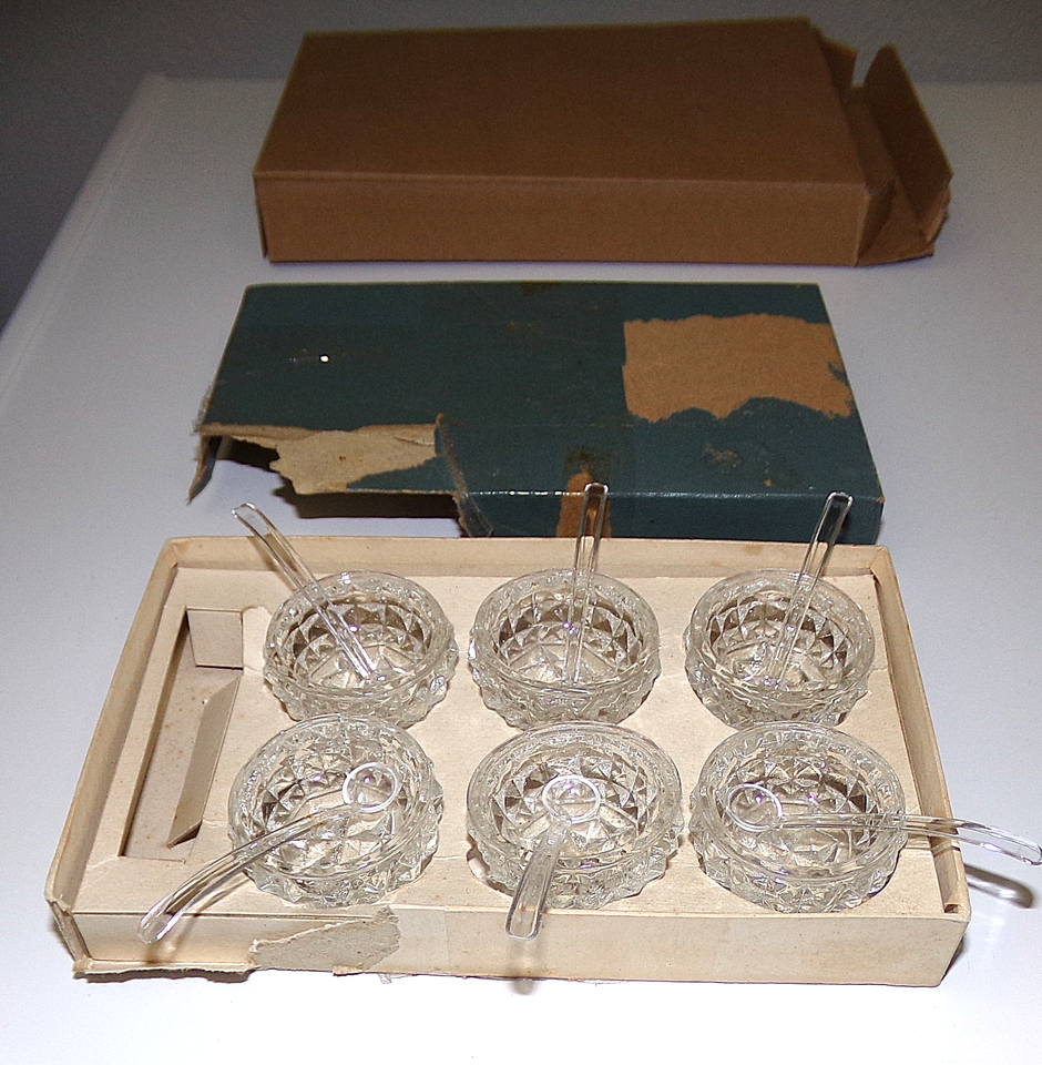 Vintage Japan Individual Glass Open Salt Cellar with Plastic Spoons ...