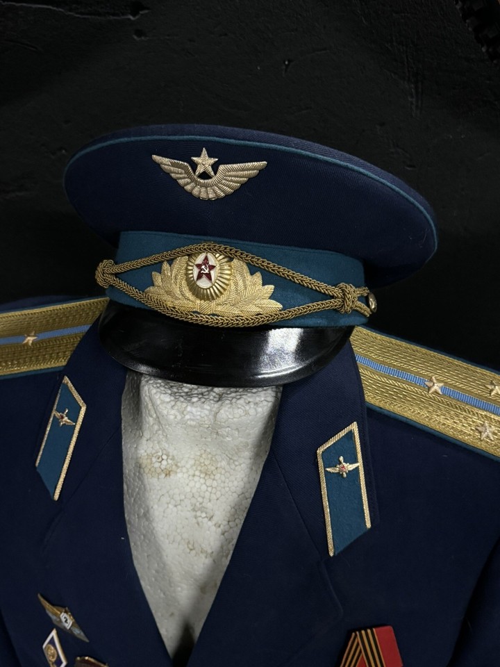 USSR, CCCP, RUSSIAN SOVIET ARMY. MILITARY PARADE UNIFORM. COMMANDER ...