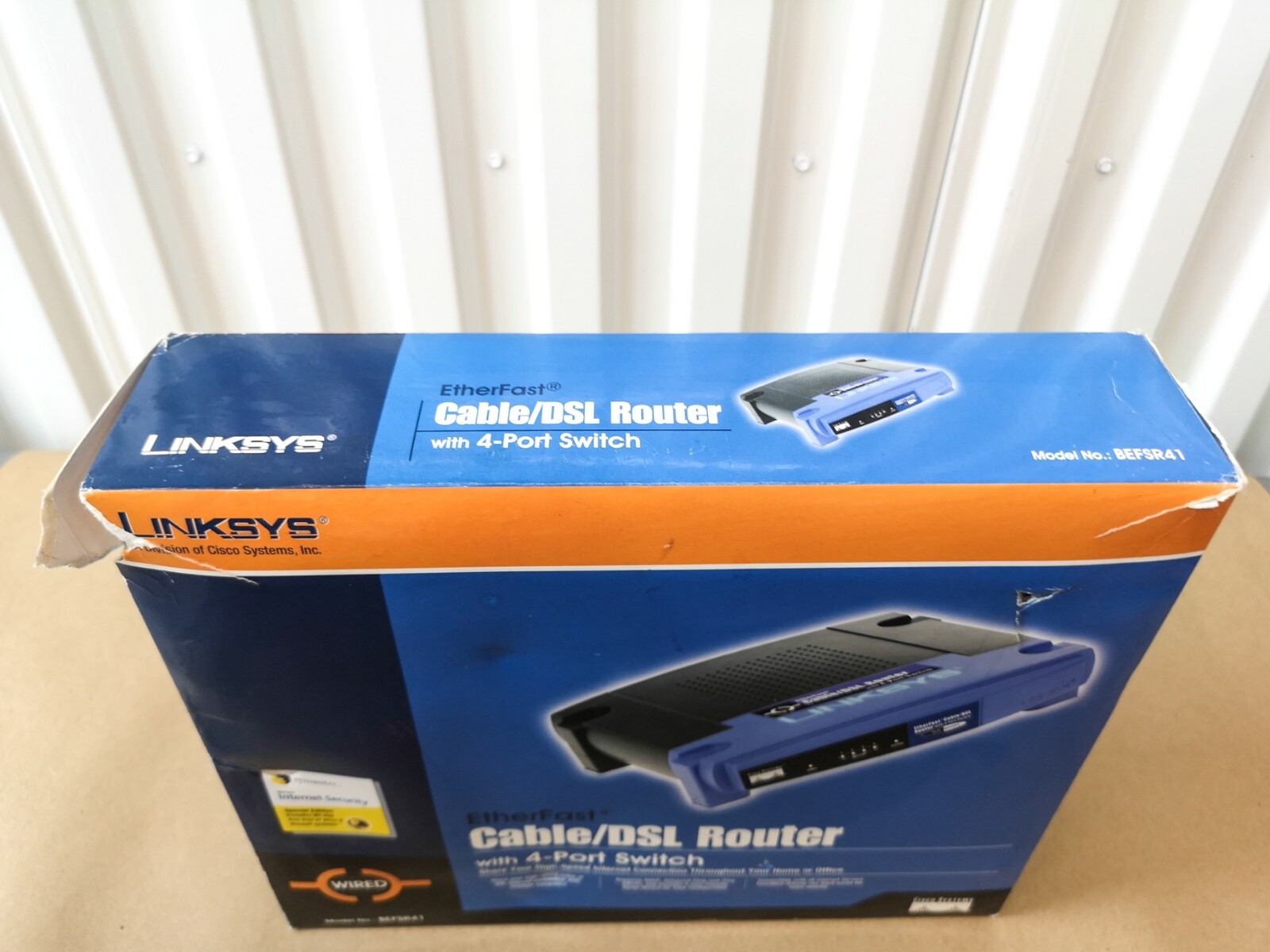Linksys EtherFast - 4-Port Cable/DSL Wired Router - BEFSR41 ...