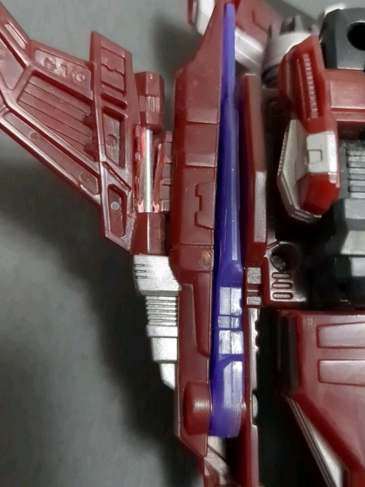 Hasbro 2005 Transformers Cybertron STARSCREAM Voyager (Maroon) | eBay