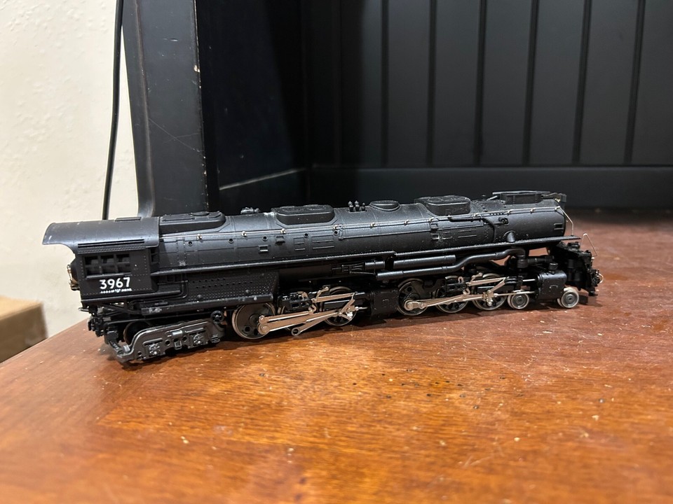 HO Scale AHM Union Pacific UP 4-6-6-4 steam locomotive 3967 | eBay