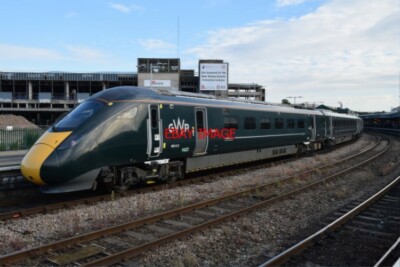 PHOTO CLASS 800 5-CAR MU NO 800 012 OF GWR AT BRISTOL TEMPLE MEADS ON A ...