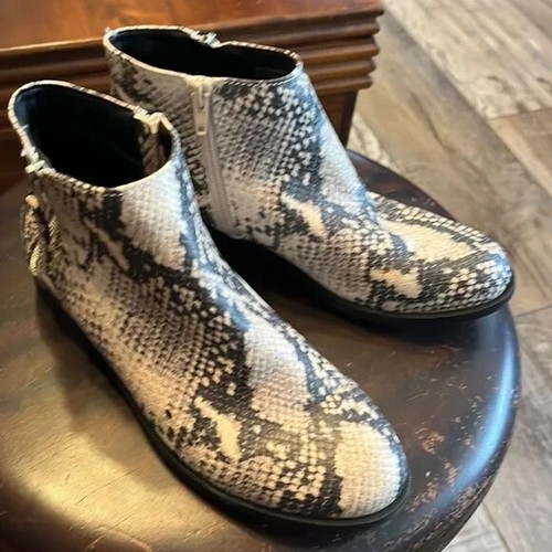 Ladies Snake Skin look ankle boots size 7 side zipper | eBay
