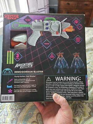 NIB Stranger Things Demogorgon Dart Blaster Adventure Force! | eBay