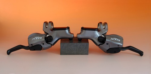 Shimano XTR, 9-speed (9x3) Dual Control Combo Shifter Brakes ST-M965 | eBay