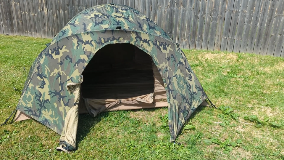 VGC -USMC 2Man Military Combat Shelter Woodland 4 Season Tent Eureka ...