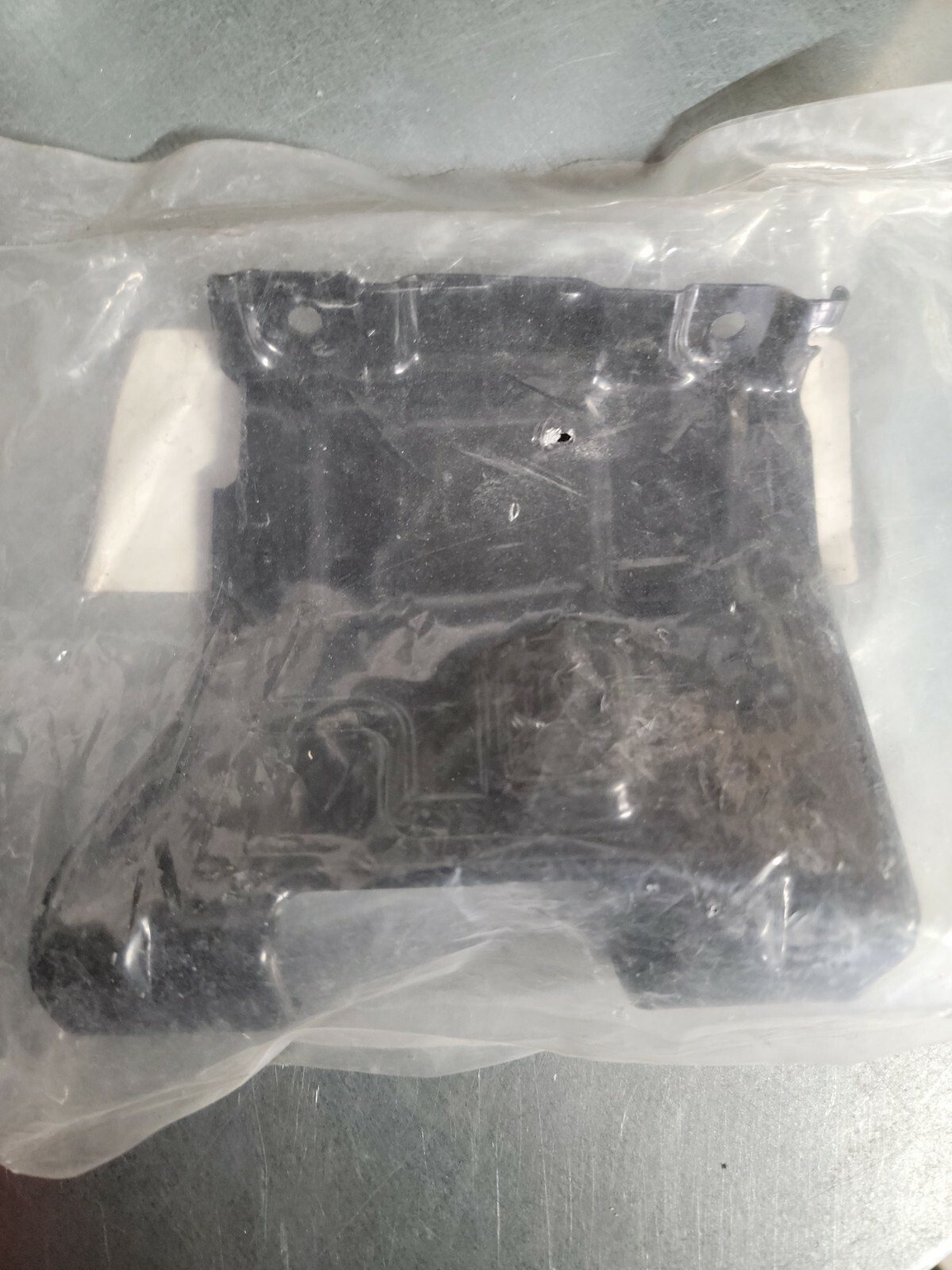 Genuine Hyundai OE Bracket Assy-Fr Bumper Sd Upr 86525-4R000 | eBay