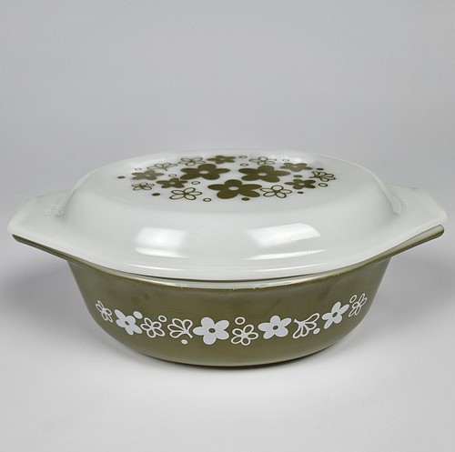 Pyrex Spring Blossom Crazy Daisy Casserole Dish w/Lid 1.5 QT Vtg avocado green | eBay