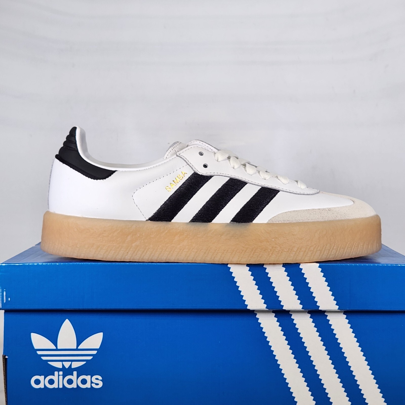 Size 9 - adidas Sambae - White / Black / Gum - Womens - IG5744